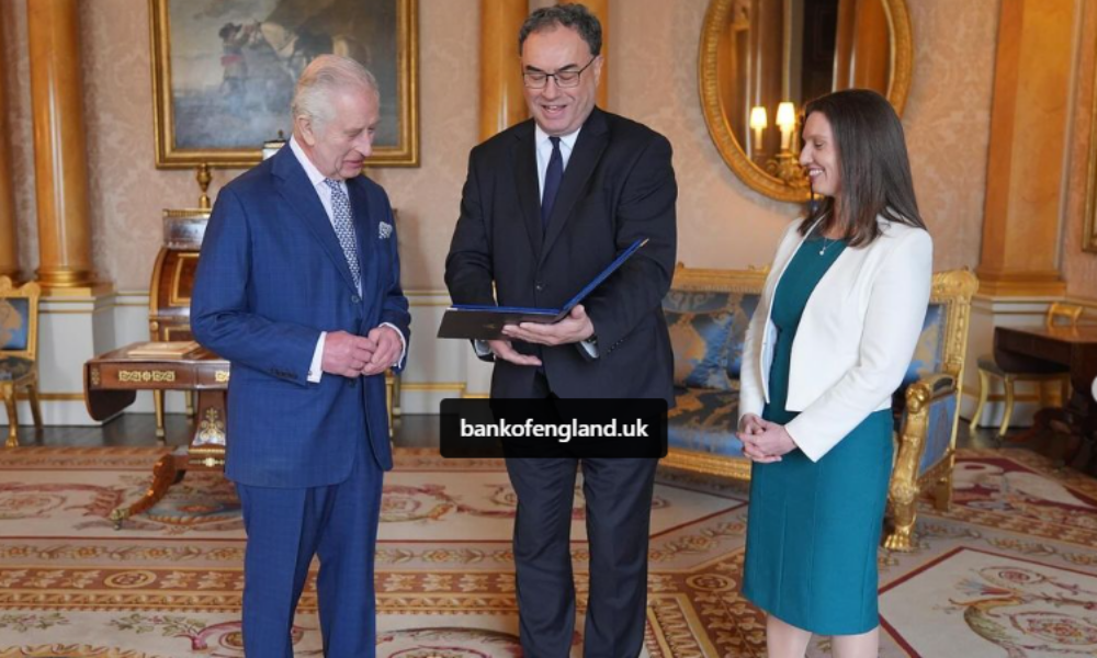 Noi bani cu chipul Regelui Charles
