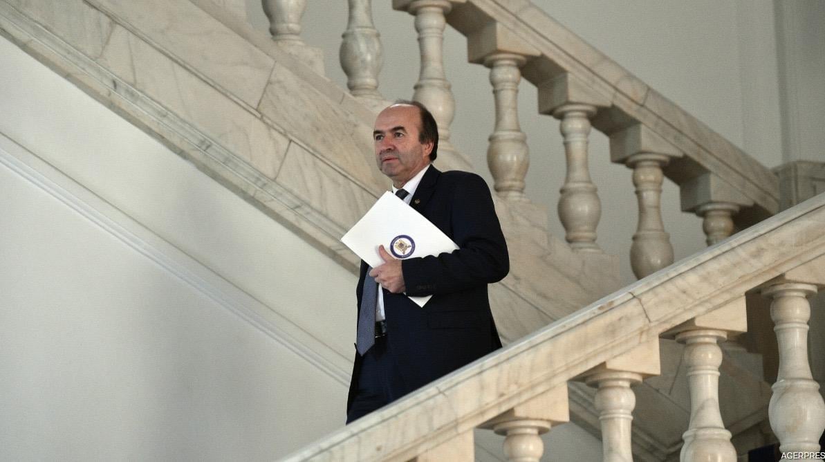 Continuă confesiunile lui Tudorel Toader: Codurile penale erau venite ...