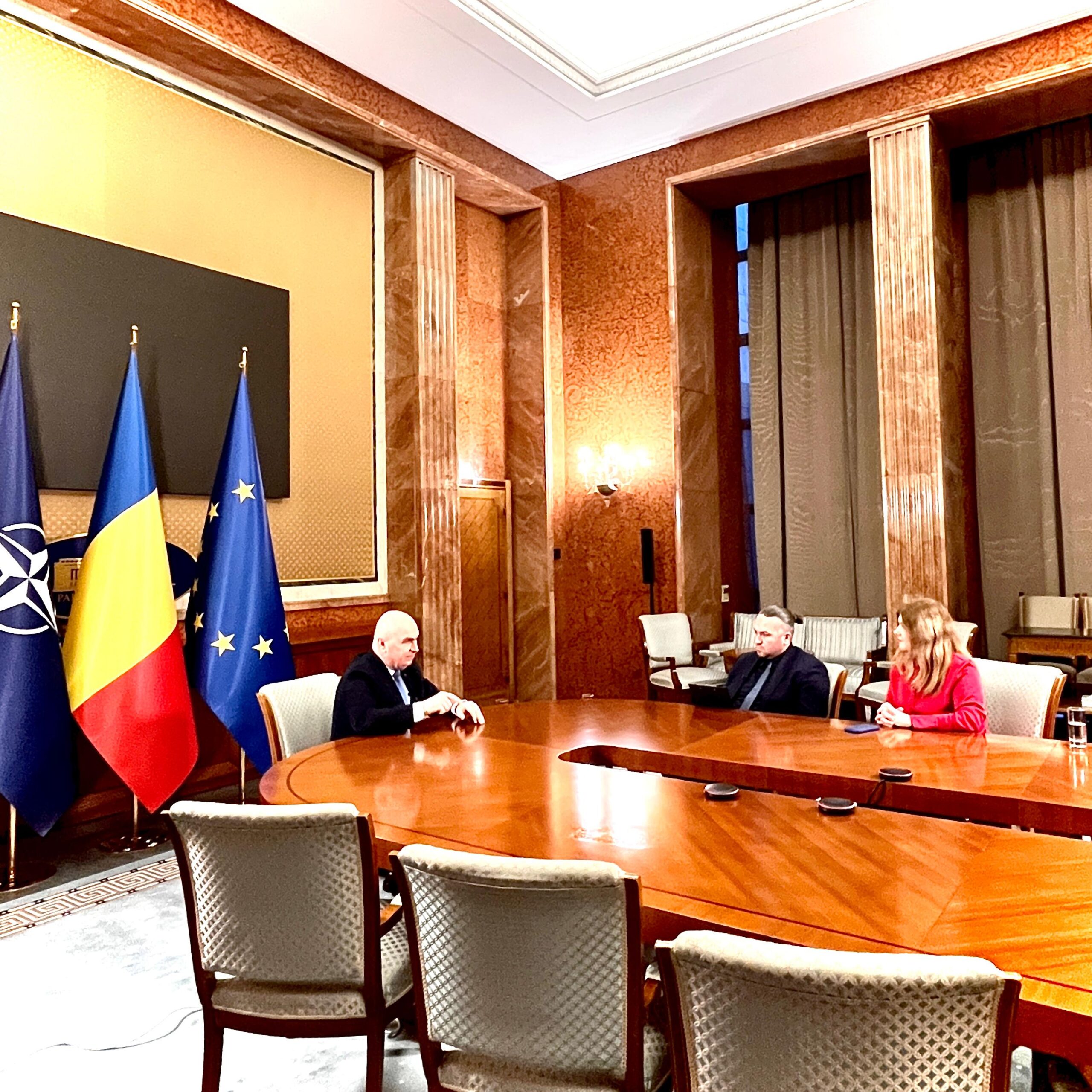 Interviu cu premierul Bolojan. Pleacă Savonea, Predoiu, Marinescu și ...