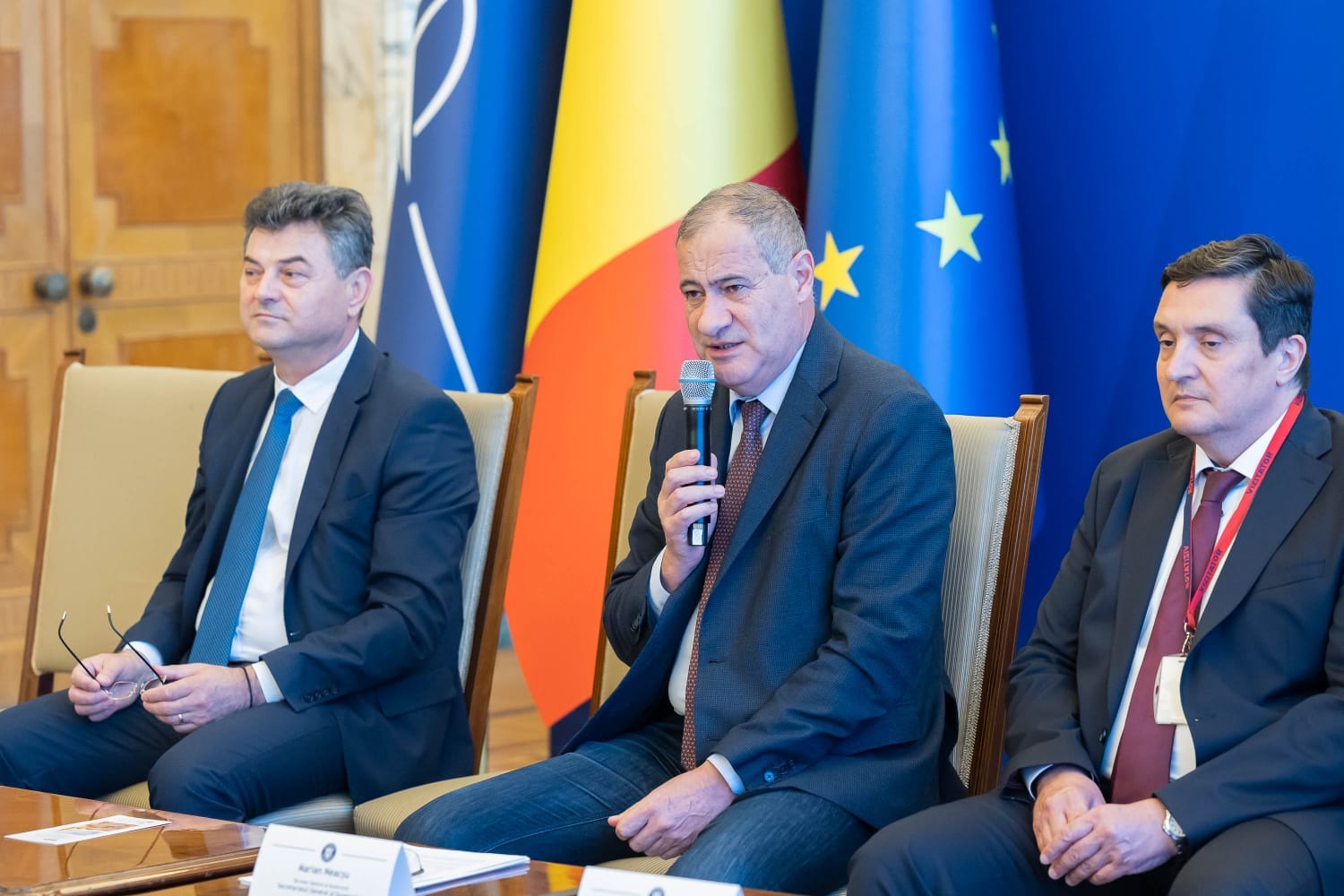 „Omul lui Neacșu”, dat afară din fruntea Transelectrica după ce a ...
