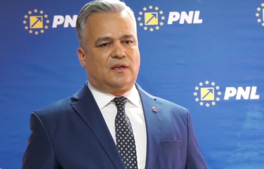 „Cine sapă groapa altuia cade singur în ea”. Ironii după eșecul ...